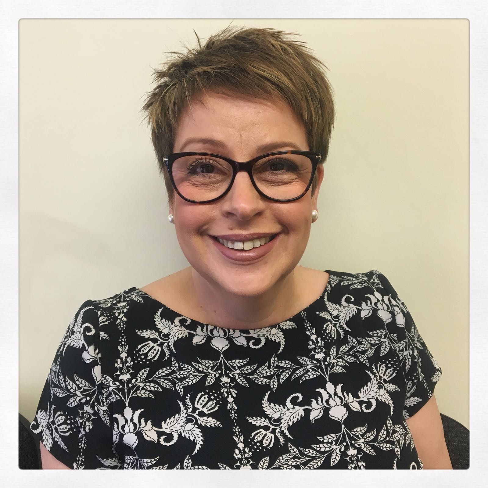 Meet The Team - Hamilton & Coatbridge Accountants - J.S. Mackie & Co ...